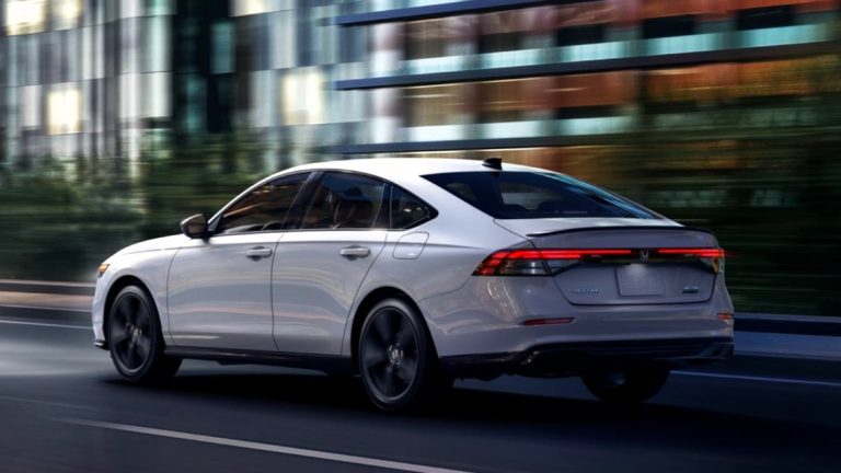 Honda Accord 2025: Características, precios y versiones - Autos