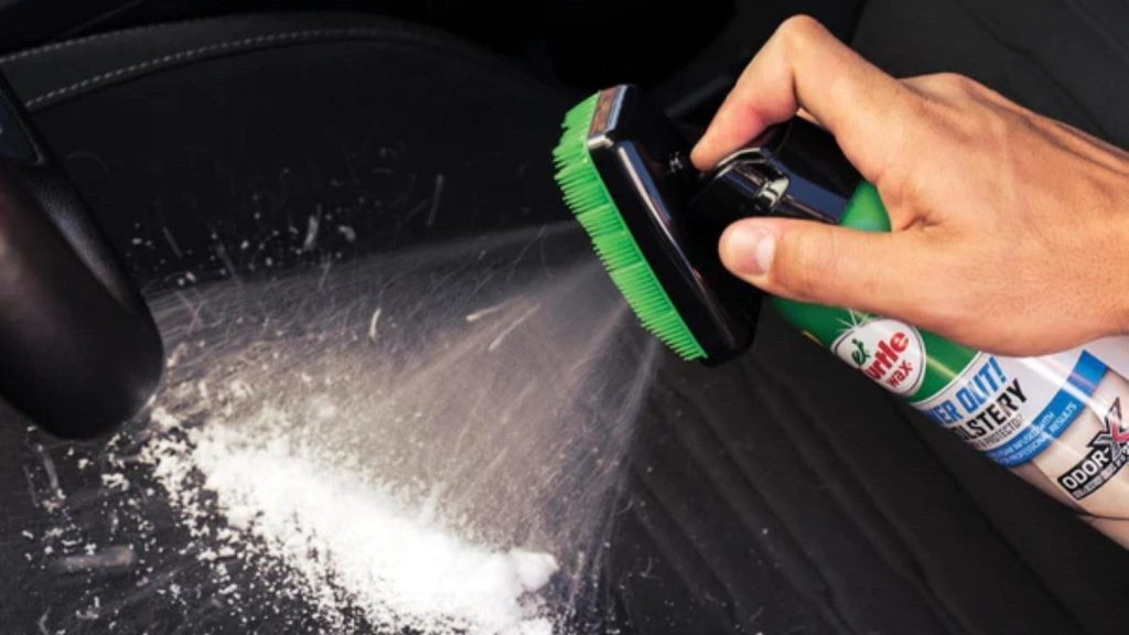 Espuma para limpiar asientos de carro: Trucos y mejores marcas - Autos