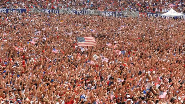 Ways Latinos in the US come together for Fútbol - AS USA